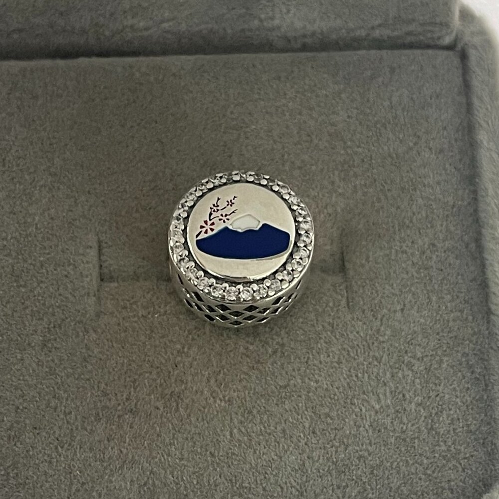 Pandora Japan Mount Fuji Cherry Blossoms Exclusive Ch… - Gem